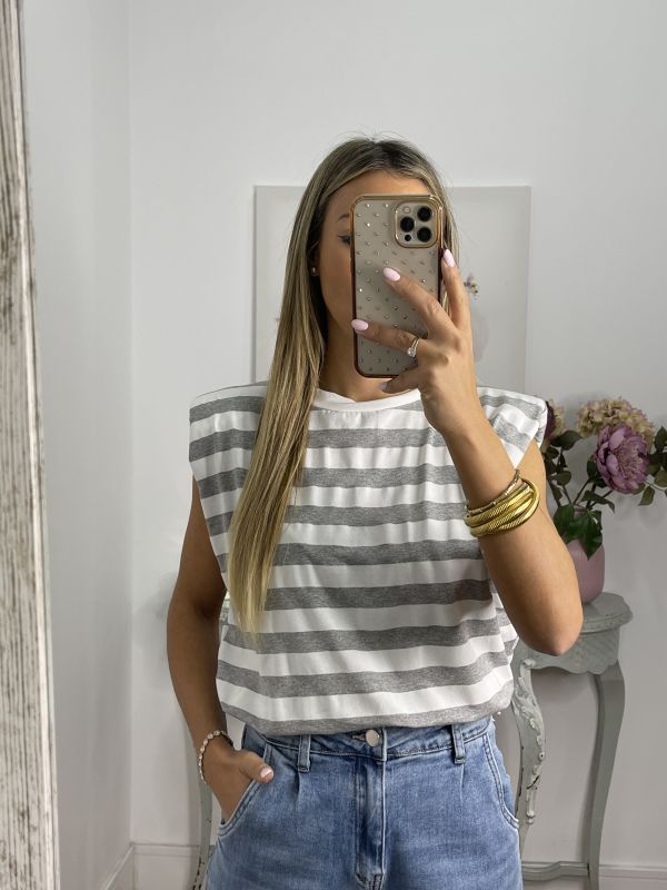 Camisas y camisetas (7)